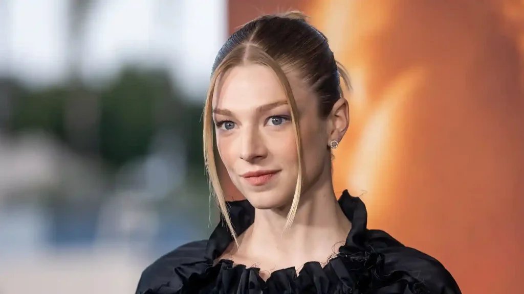 Hunter Schafer: Age, height, Carreer and Net worth (2025)