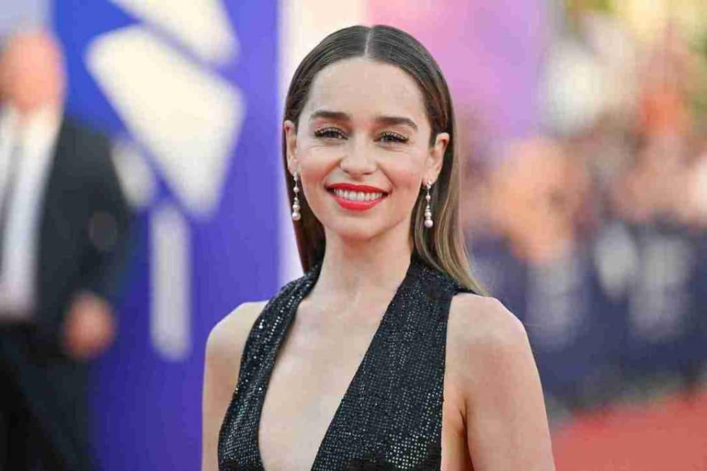 Emilia Clarke: Bio, Age, Height, Husband, Net worth (2026)